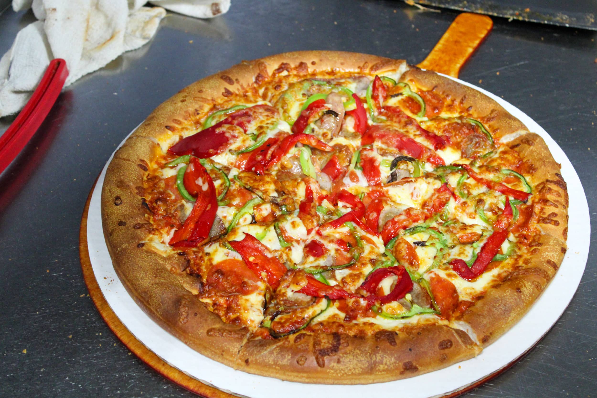 Pizzas - Rizzo's Roast Beef and Pizza