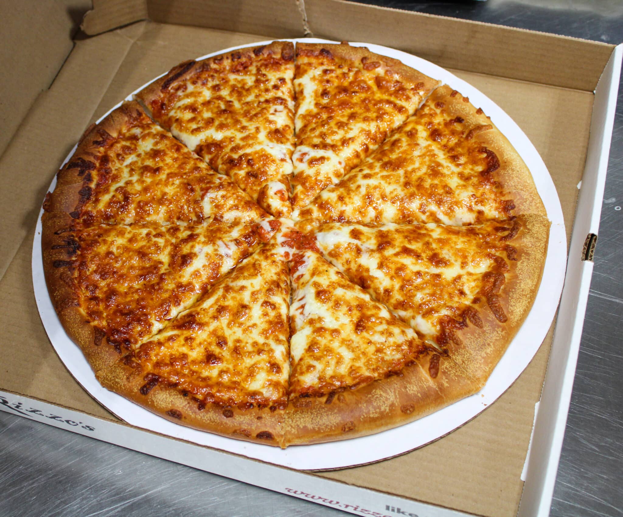 Pizza Shop in Lowell, MA | Rizzo's Roast Beef & Pizza